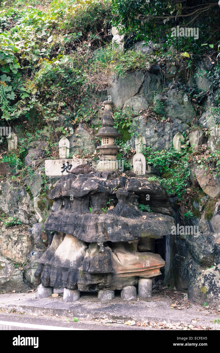 Ishiteji temple hi-res stock photography and images - Alamy