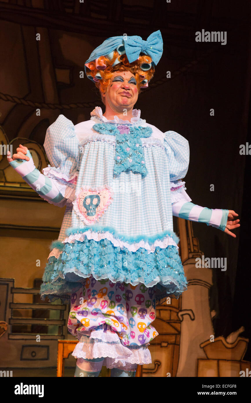 Matthew Kelly as an Ugly Sister. Dress rehearsal of the pantomime ...