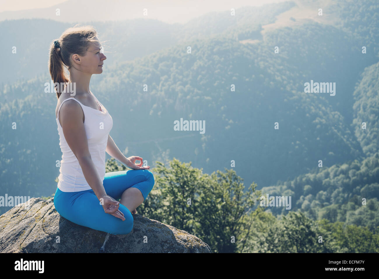 Young woman meditate Stock Photo - Alamy