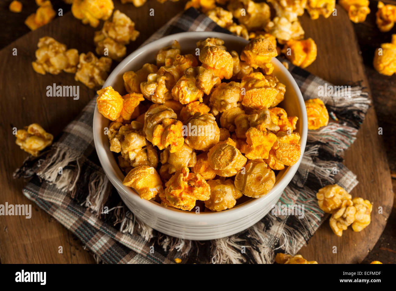Chicago Style Caramel and Cheese Popcorn Mixture Stock Photo - Alamy
