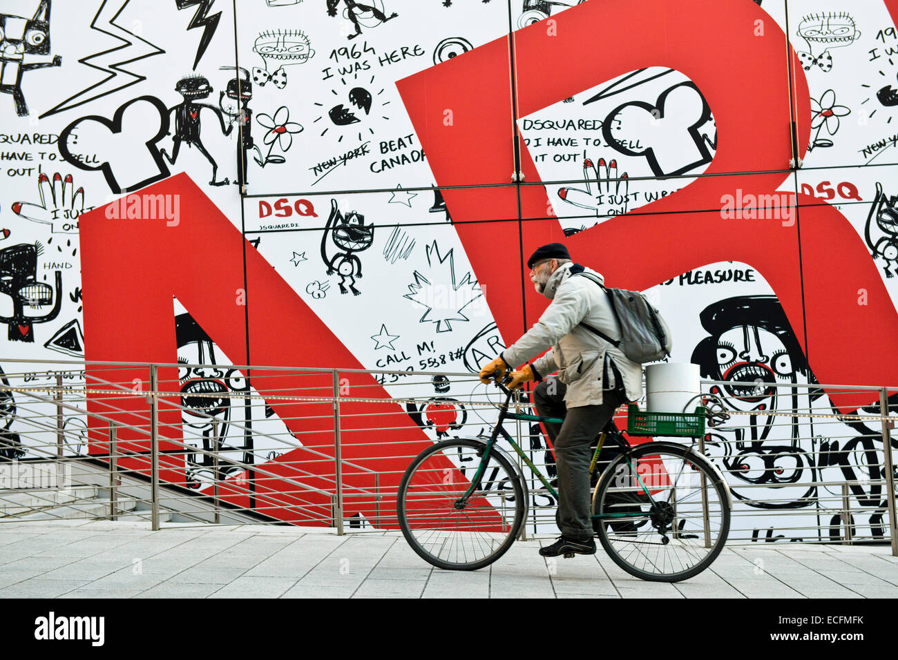 Italy, Lombardy, Milan, daily life Stock Photo - Alamy