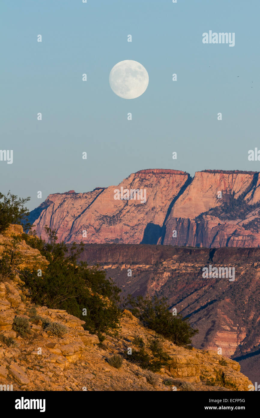 beautiful full moon rising over the mountains of southwestern Utah ...