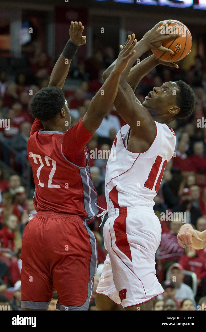 December 13, 2014: Wisconsin Badgers forward Nigel Hayes #10 shoots ...