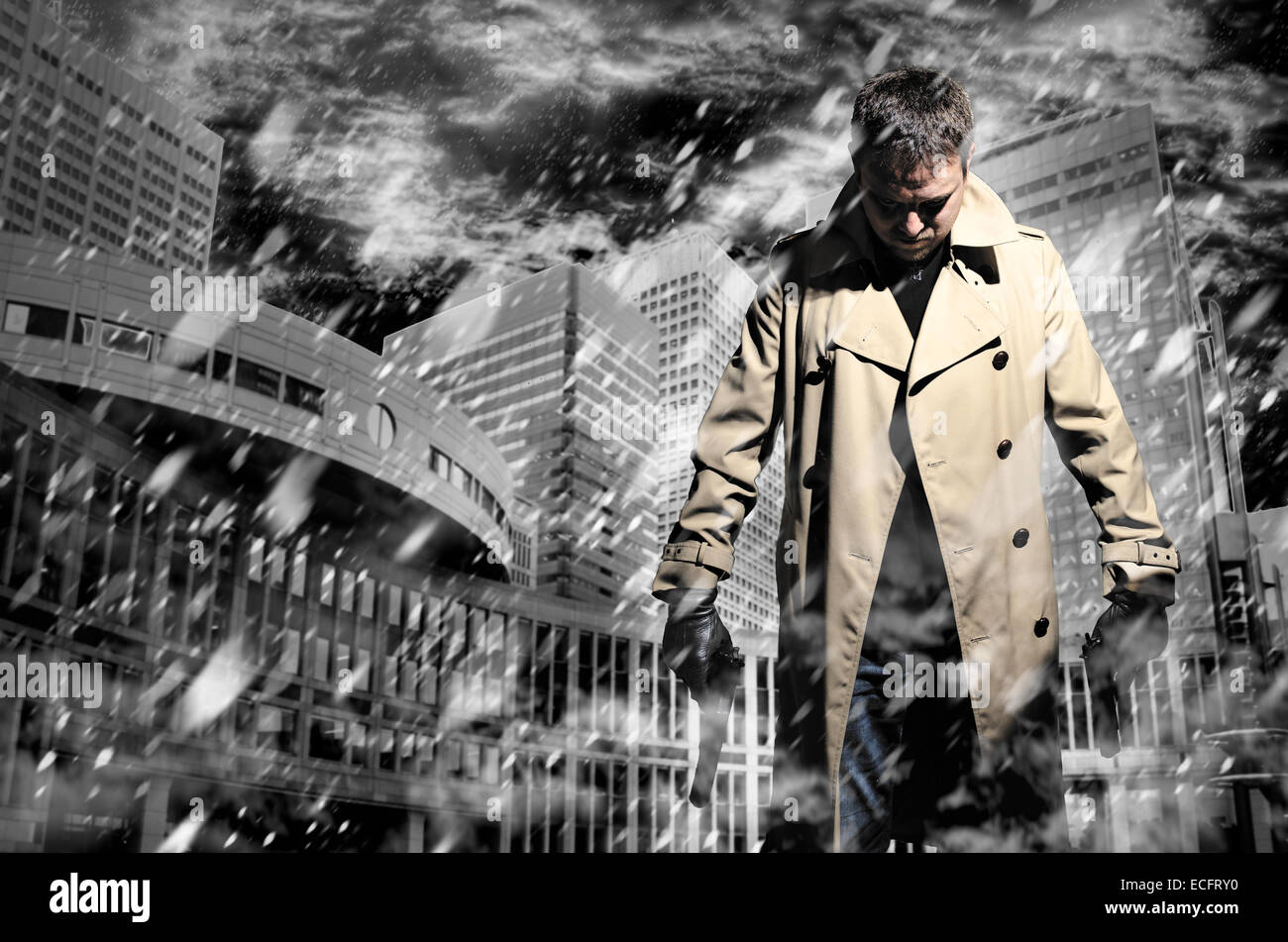 Killer standing on dark city background to kill Stock Photo - Alamy
