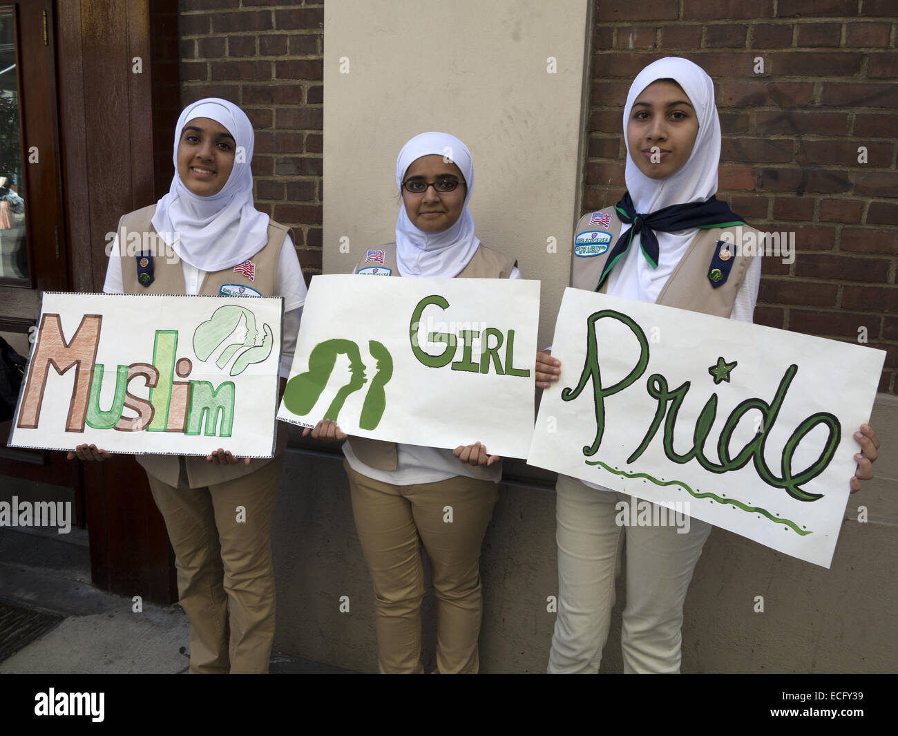 Muslim girl scouts from central and southern New Jersey at Muslim ...
