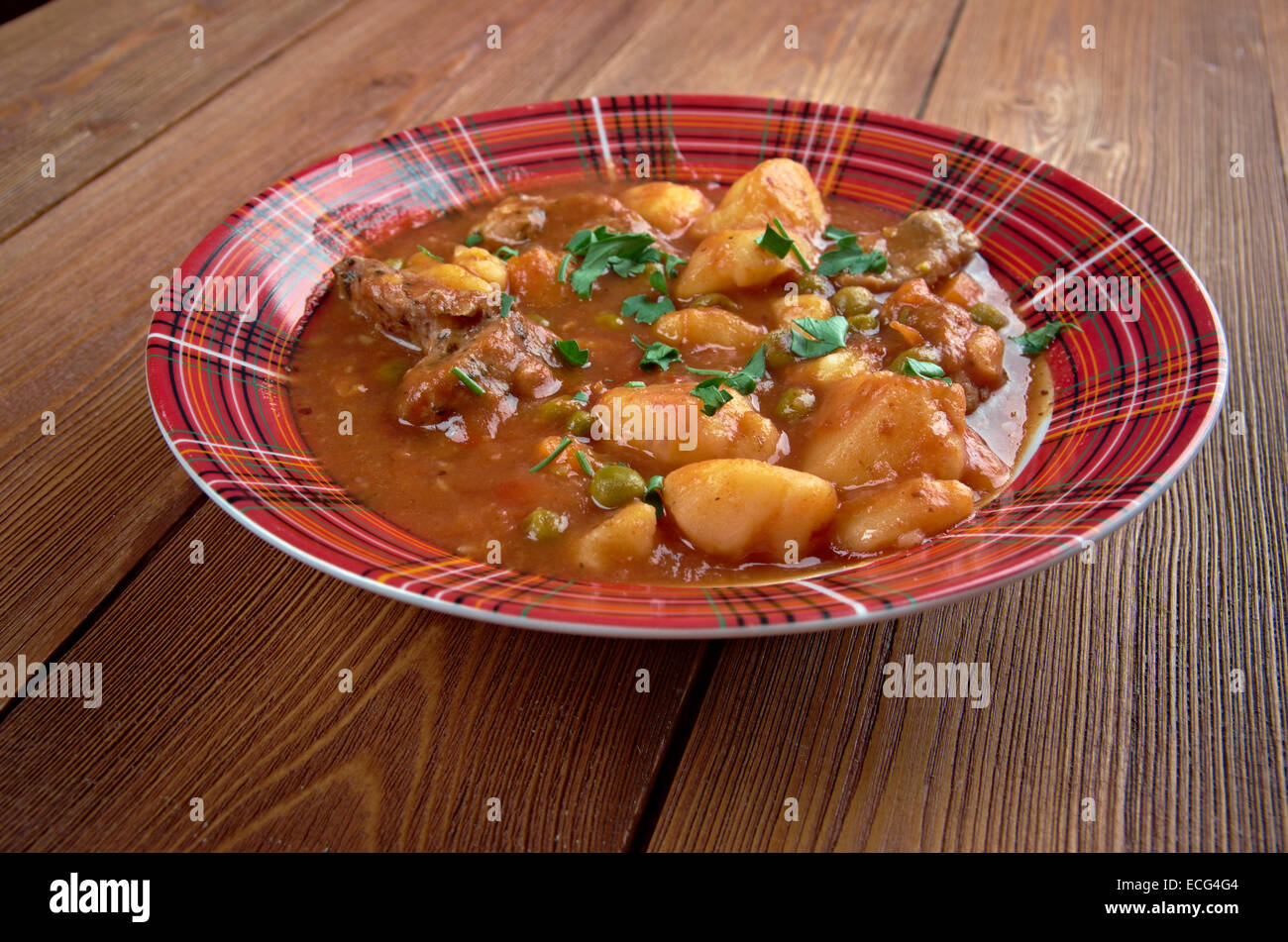 Tavuklu Bezelye - Turkish stew with meat and green peas Stock Photo - Alamy