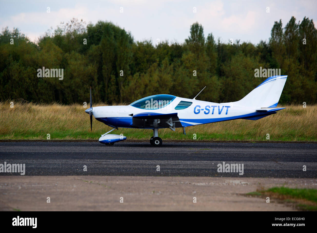 Czaw sportcruiser hi-res stock photography and images - Alamy