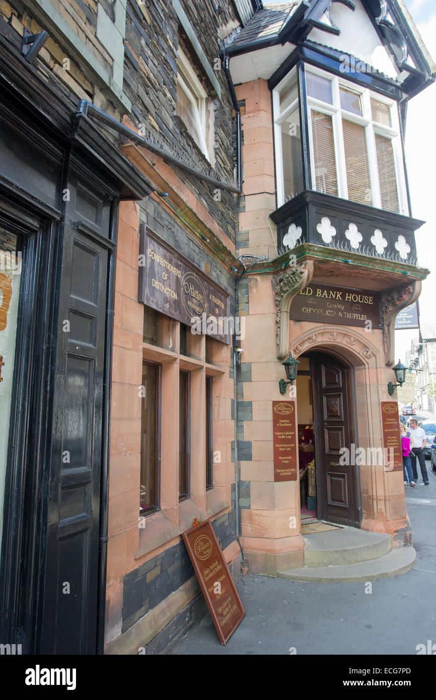 Old bank house hi-res stock photography and images - Alamy