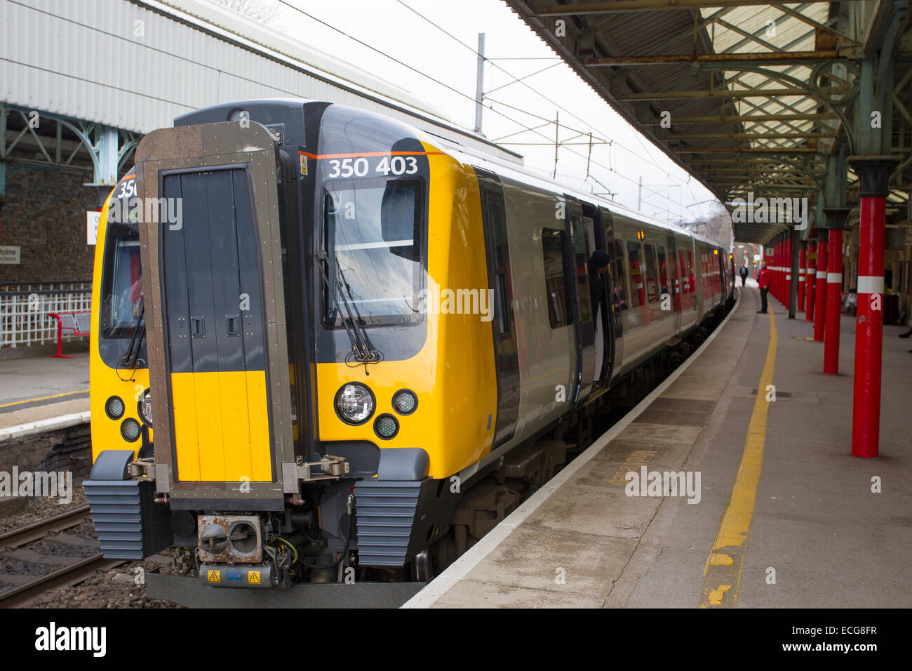 Transpennine express logo hi-res stock photography and images - Alamy