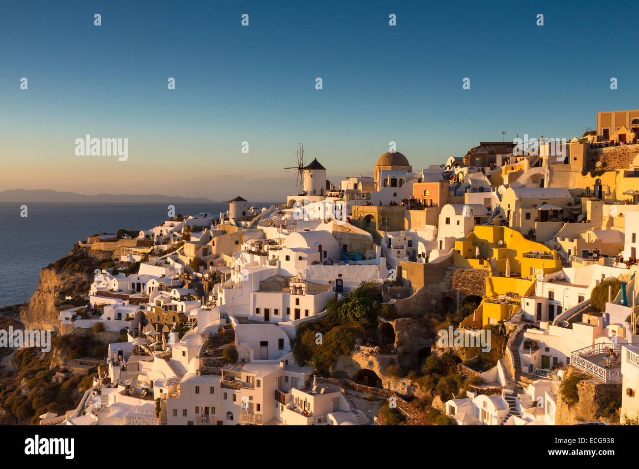 Santorini ocean sunset hi-res stock photography and images - Alamy