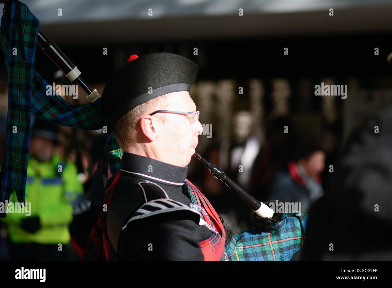Remembrance Day Parade - Scottish Marching Band piper, Bedford, England ...