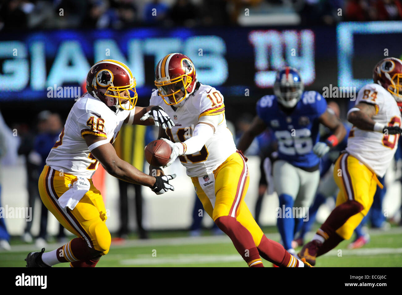 East Rutherford, New Jersey, USA. 14th Dec, 2014. Redskins' quarterback ...