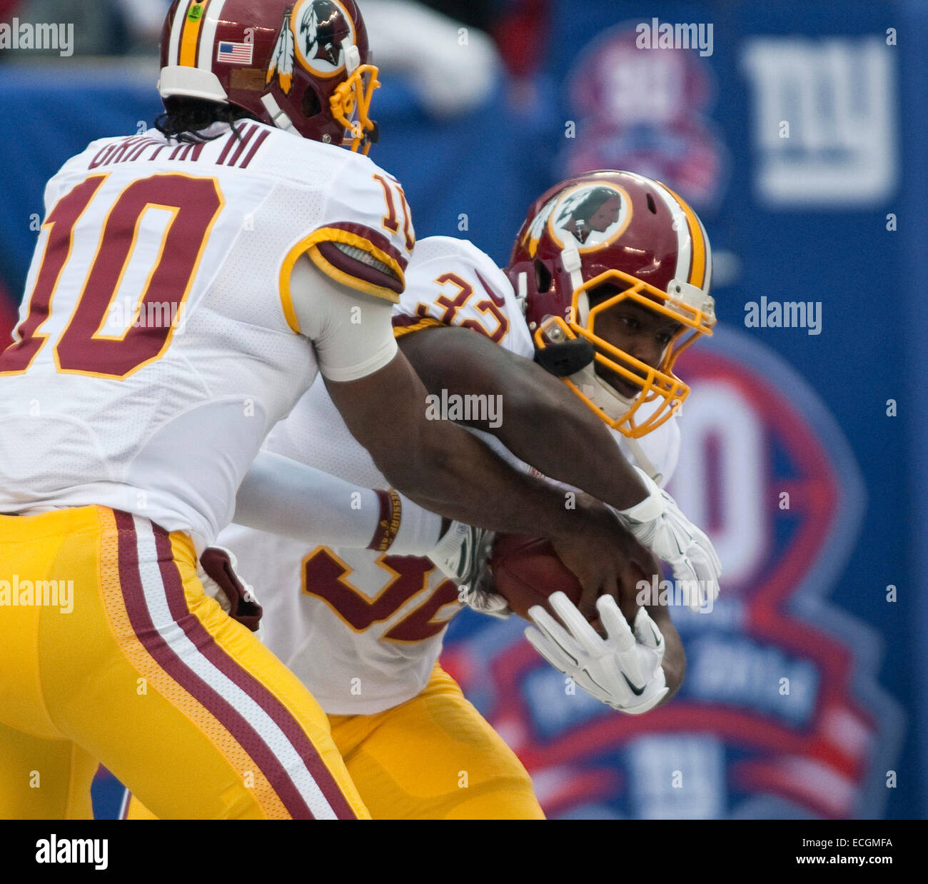 East Rutherford, New Jersey, USA. 14th Dec, 2014. Redskins' quarterback ...