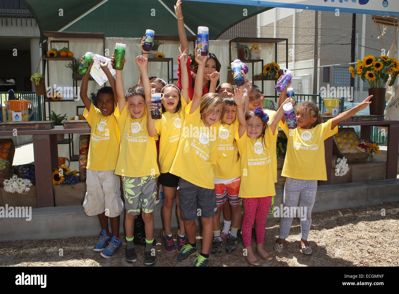 Brita and Eva Longoria Help Kids Choose Water at Burbank YMCA Special ...