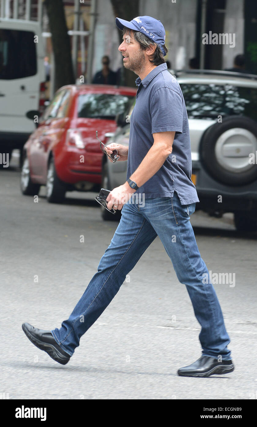'Everybody Loves Raymond' star, Ray Ramano out and about in New York ...
