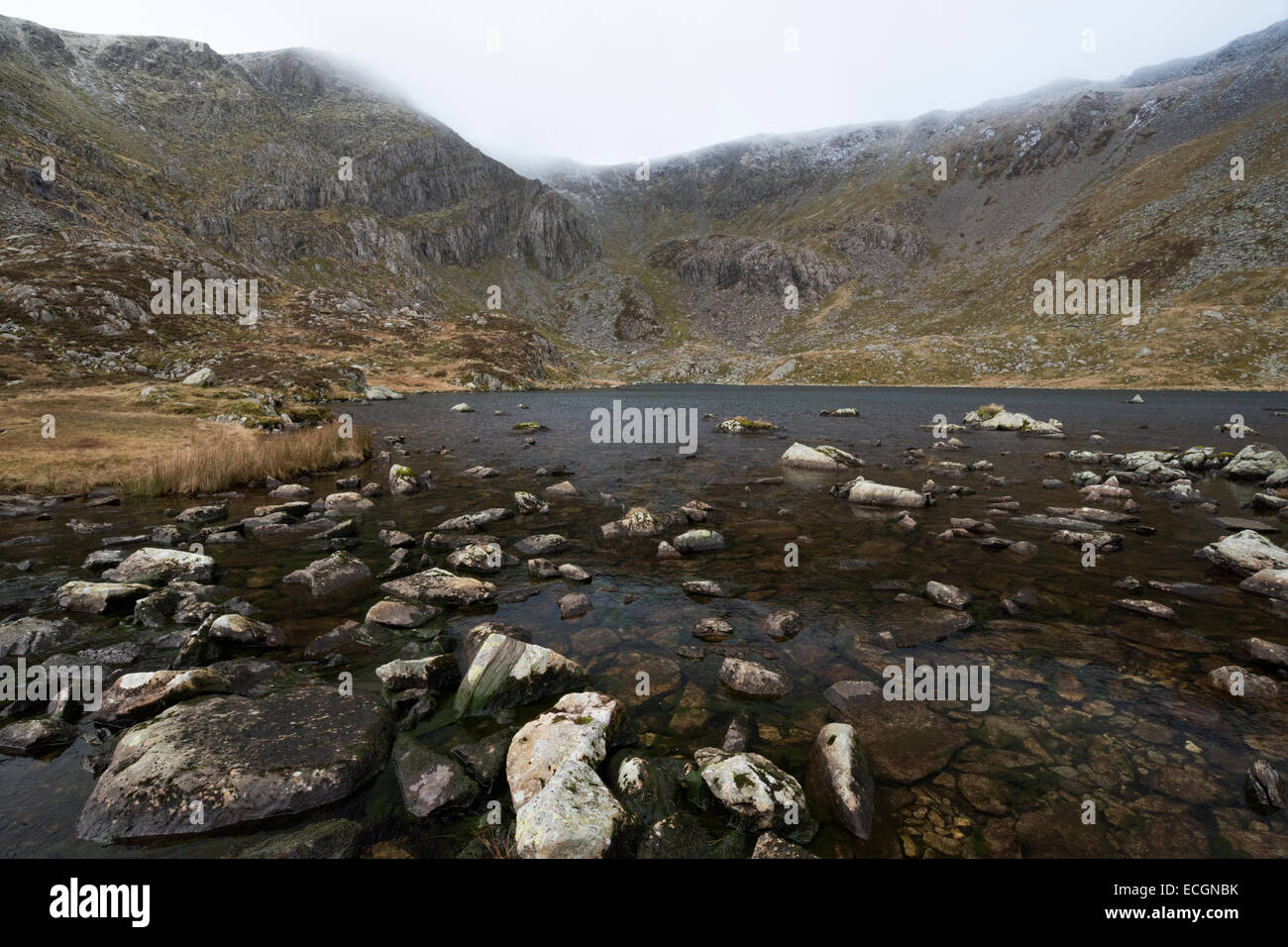 View of Cwm Lloer and Bwlch Yr Ole Wen, Carneddau range, Snowdonia ...