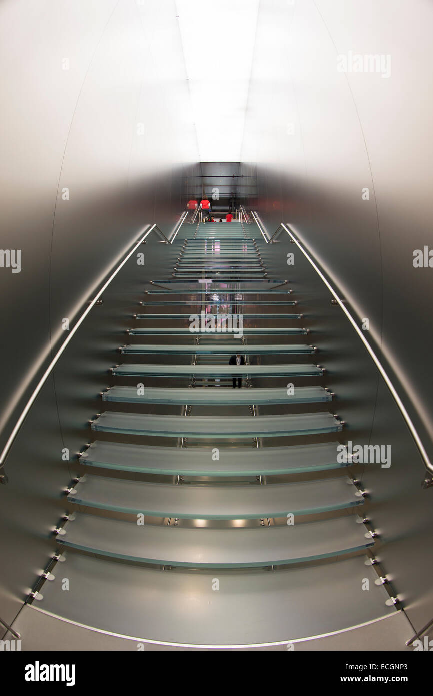 Apple store staircase hi-res stock photography and images - Alamy