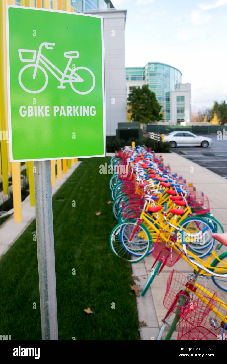 Large number google gbikes hi-res stock photography and images - Alamy
