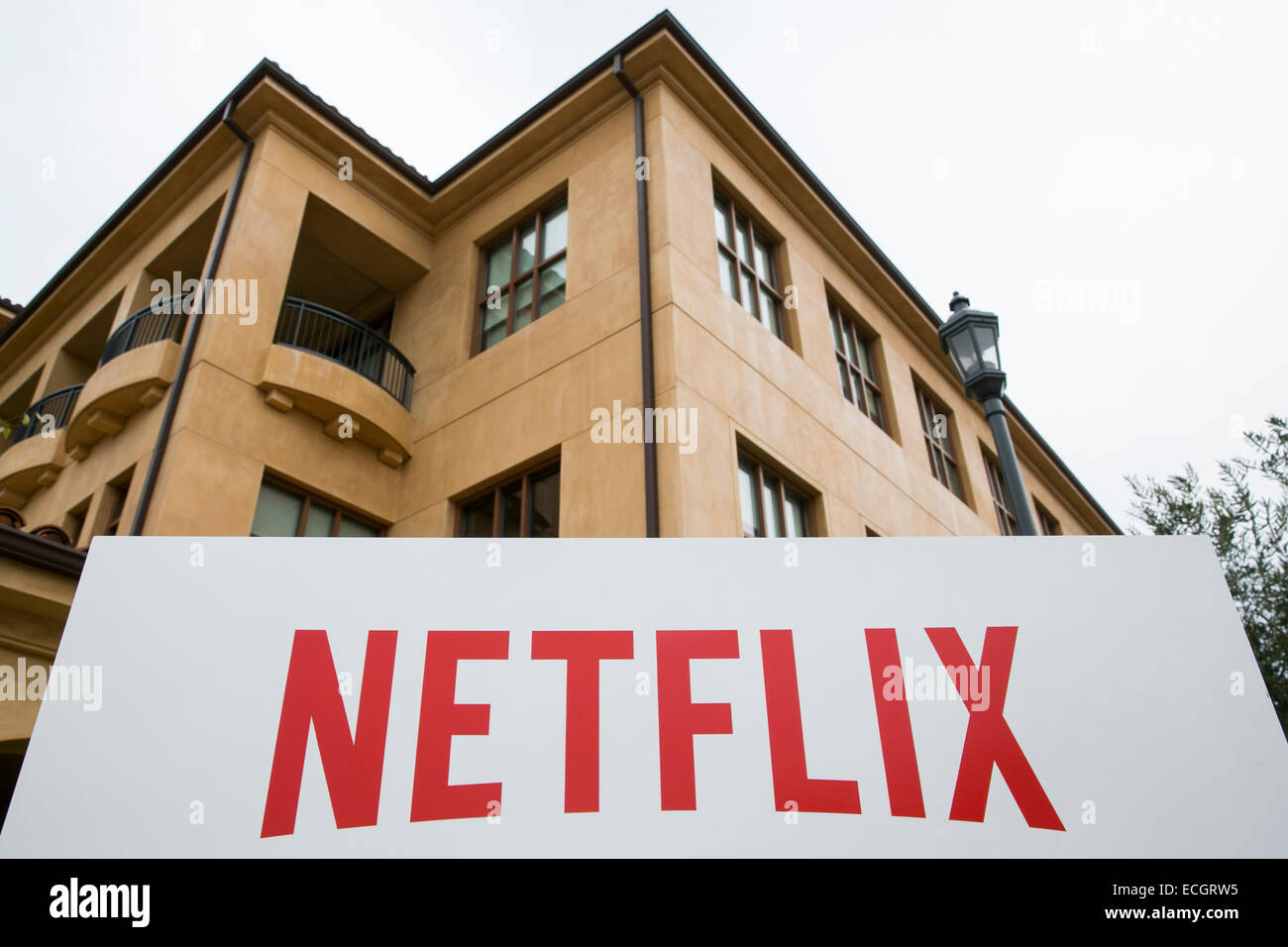 Netflix headquarters hi-res stock photography and images - Alamy
