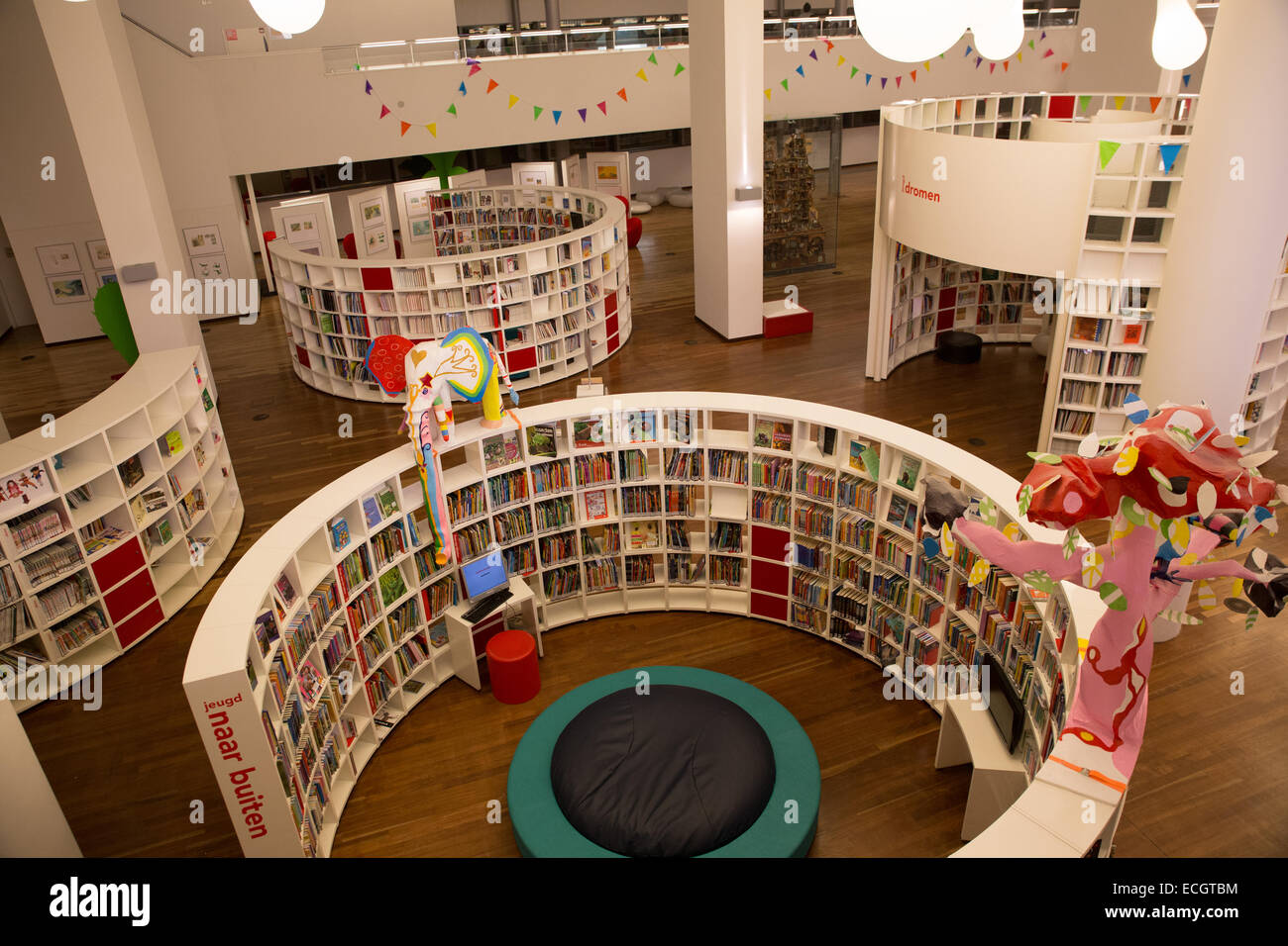 Inside the library hi-res stock photography and images - Alamy