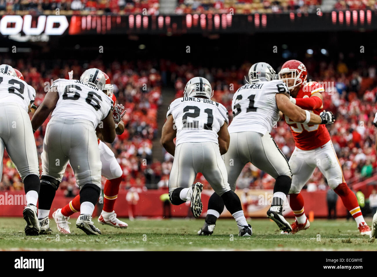 Kansas City, MO, USA. 14th Dec, 2014. Oakland Raiders running back ...