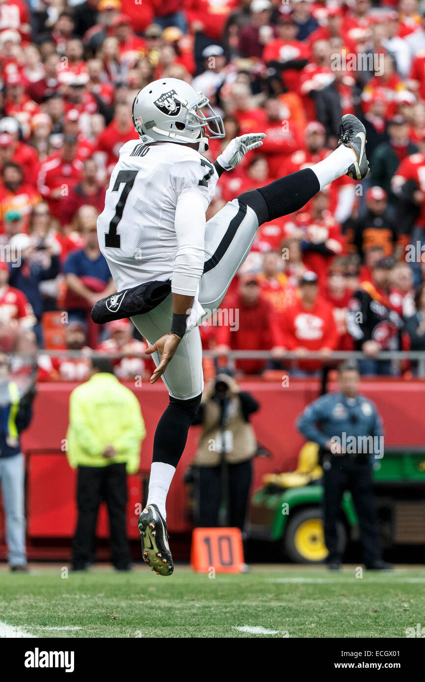 Kansas City, MO, USA. 14th Dec, 2014. Oakland Raiders punter Marquette ...