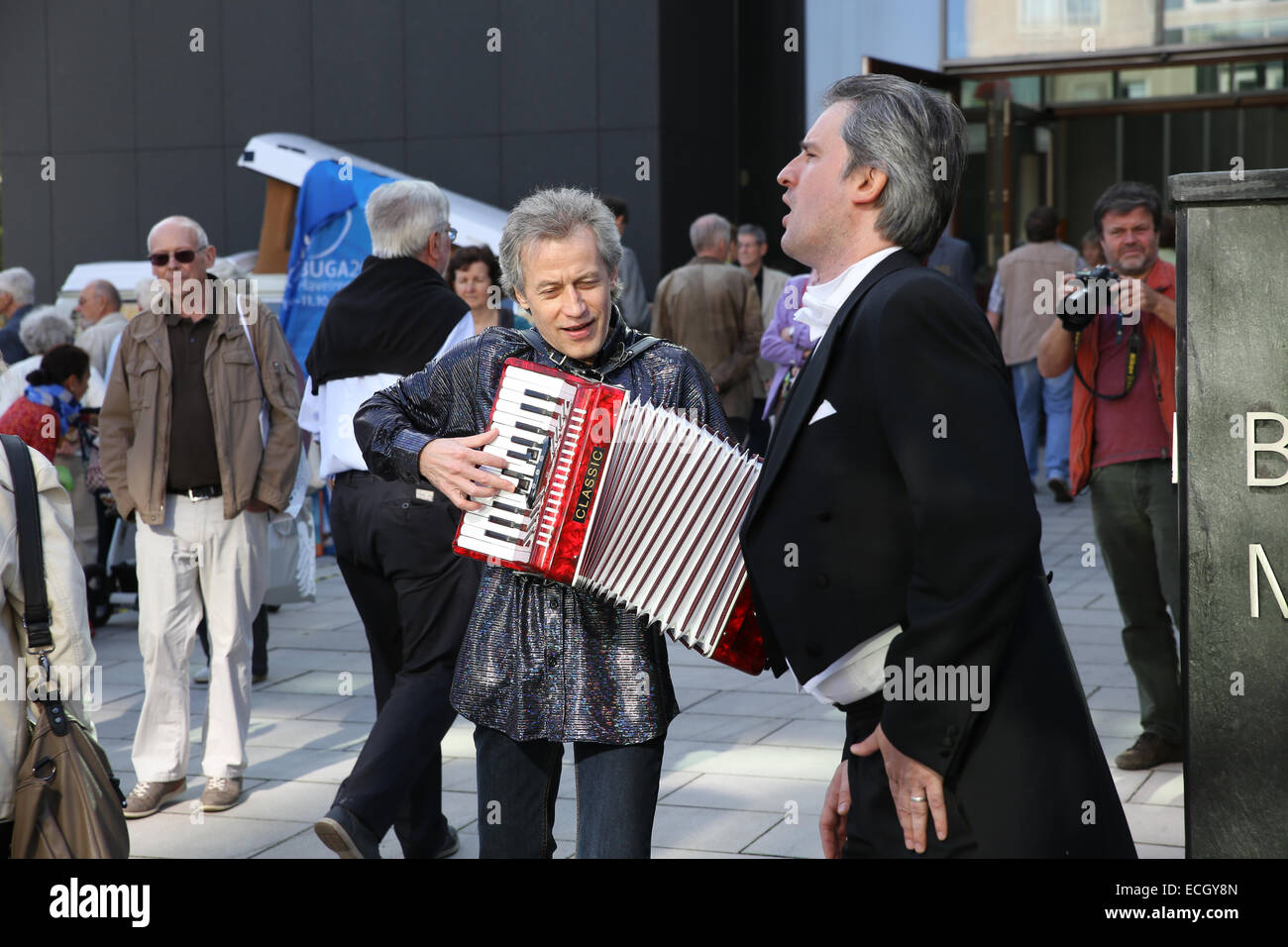 German musician singer hi-res stock photography and images - Alamy