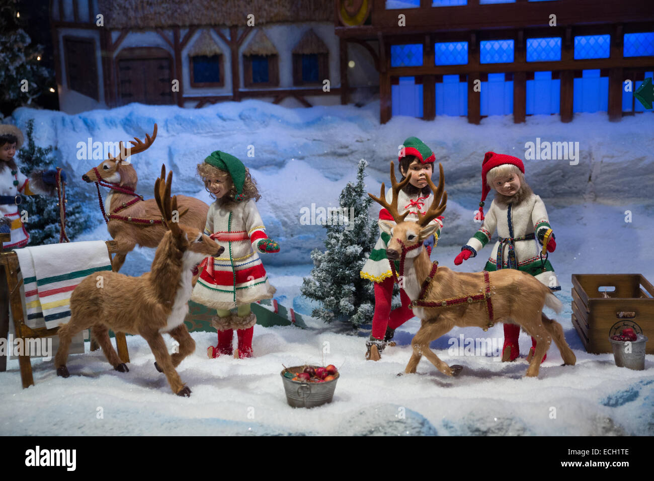 Display figure hi-res stock photography and images - Alamy