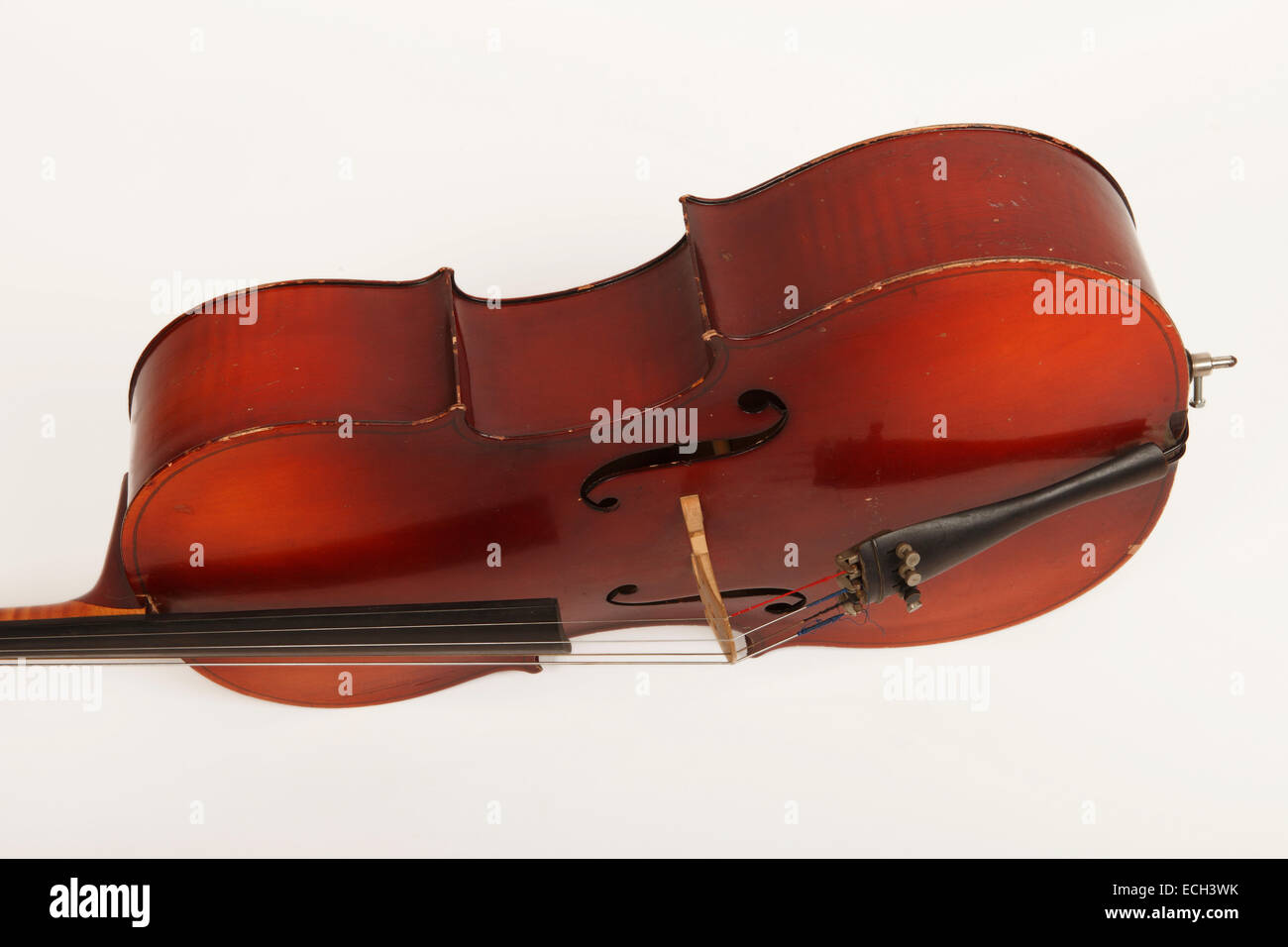 Cello front hi-res stock photography and images - Alamy