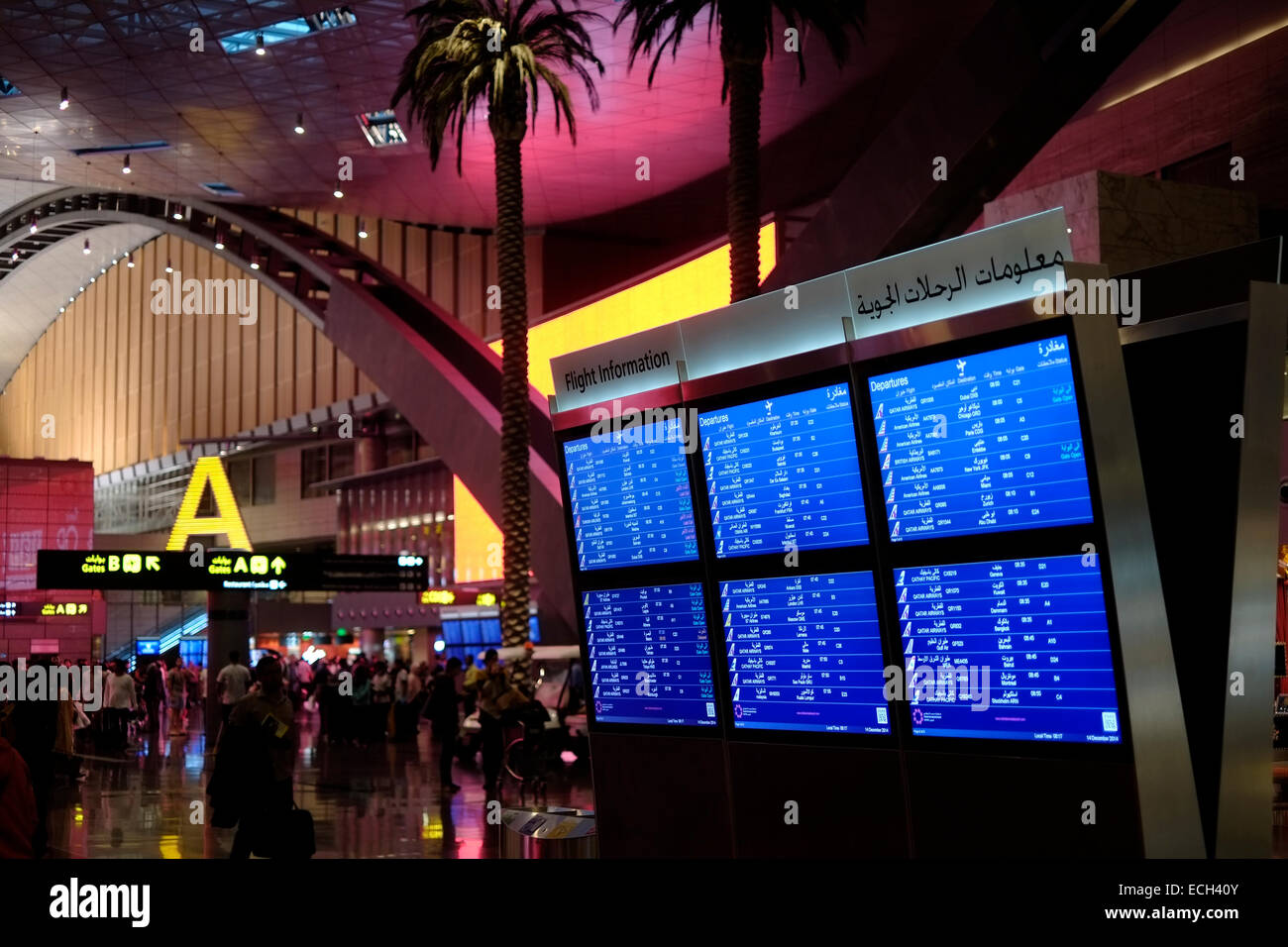 Flight information display system hi-res stock photography and images ...