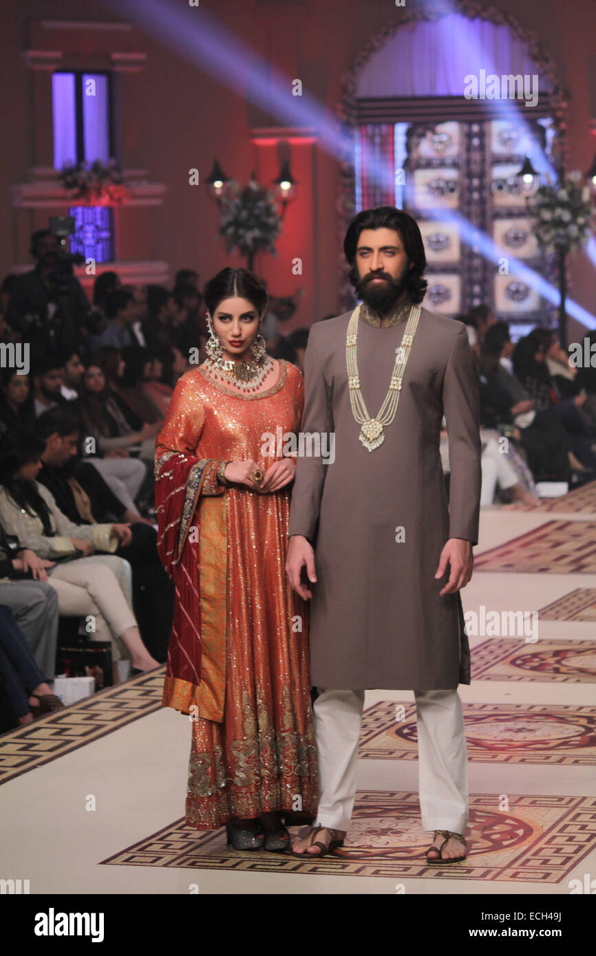 Pakistani model presents the creations of Pakistani designers Samreen ...
