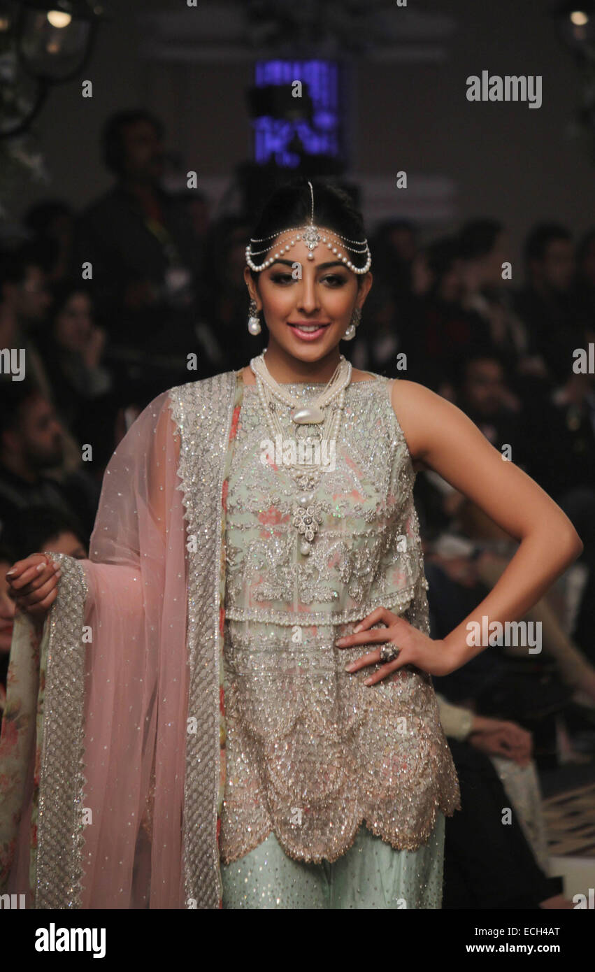 Pakistani model presents the creations of Pakistani designers Samreen ...