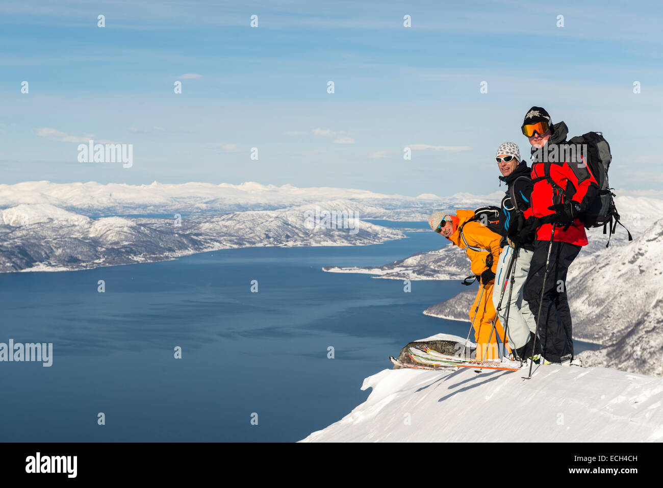 Leaving island hi-res stock photography and images - Alamy