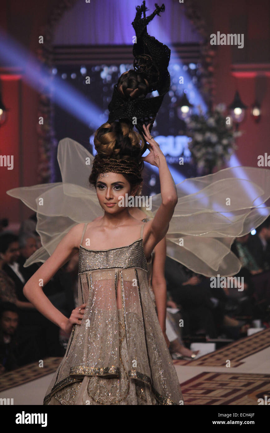 Pakistani model presents the creations of Pakistani designers Samreen ...