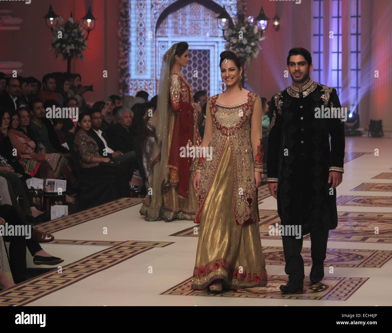 Pakistani model presents the creations of Pakistani designers Samreen ...
