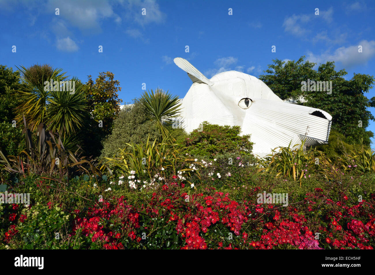 Big Sheep Statue High Resolution Stock Photography and Images - Alamy