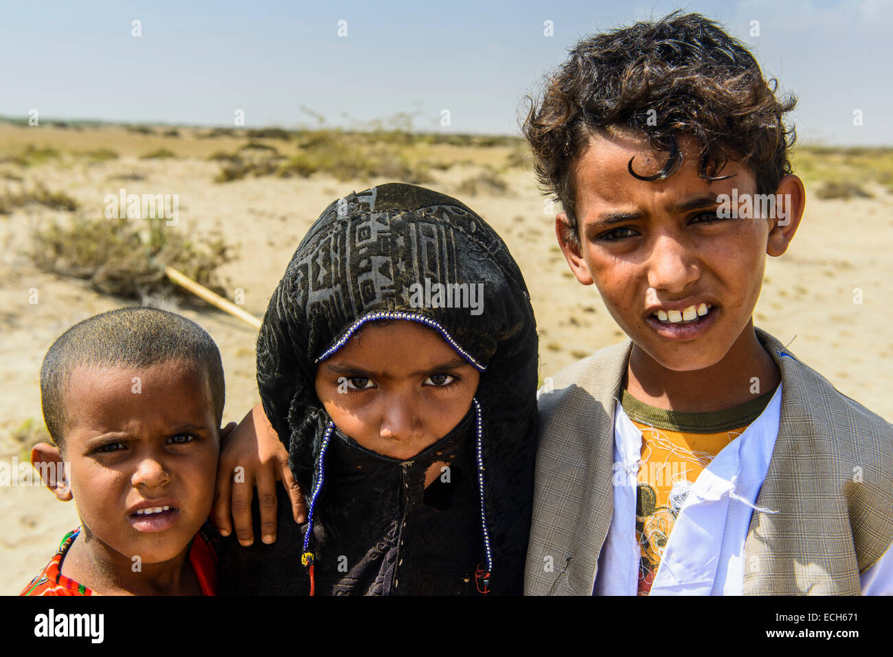 Rashaida children in the desert around Massaua, Eritrea Stock Photo - Alamy