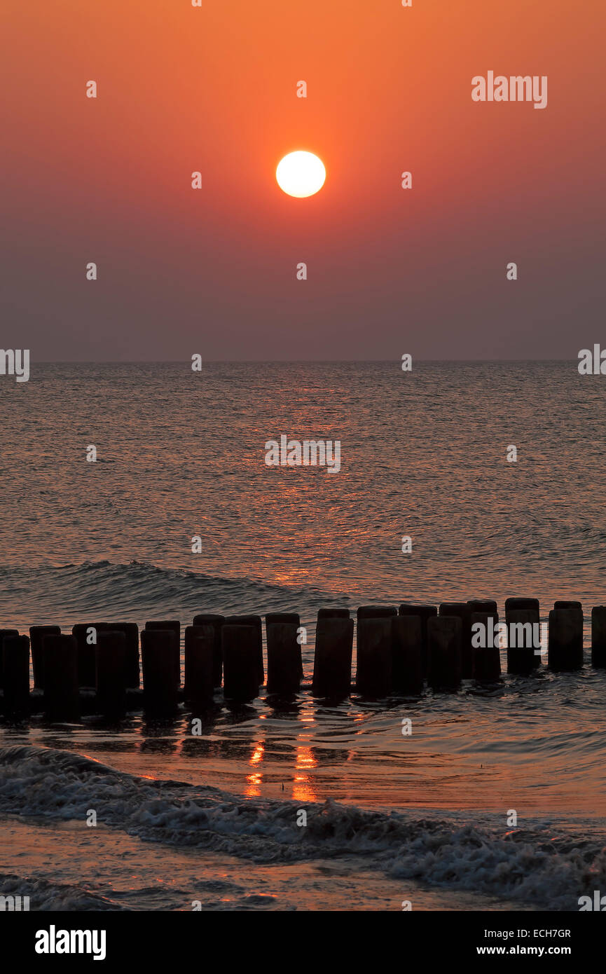 Baltic sea coast in backlight hi-res stock photography and images - Alamy