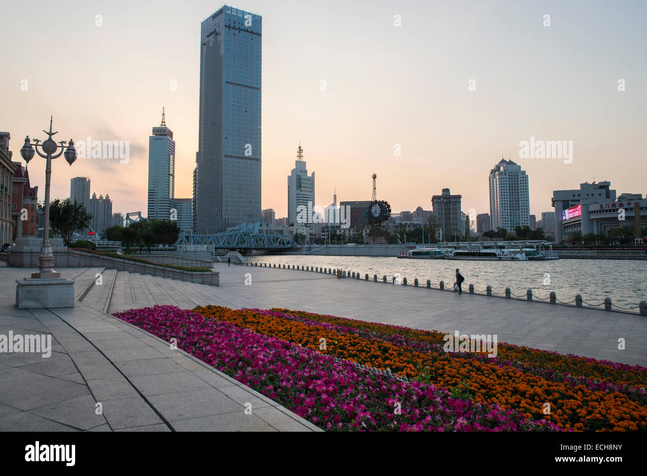 Hai river tianjin hi-res stock photography and images - Alamy