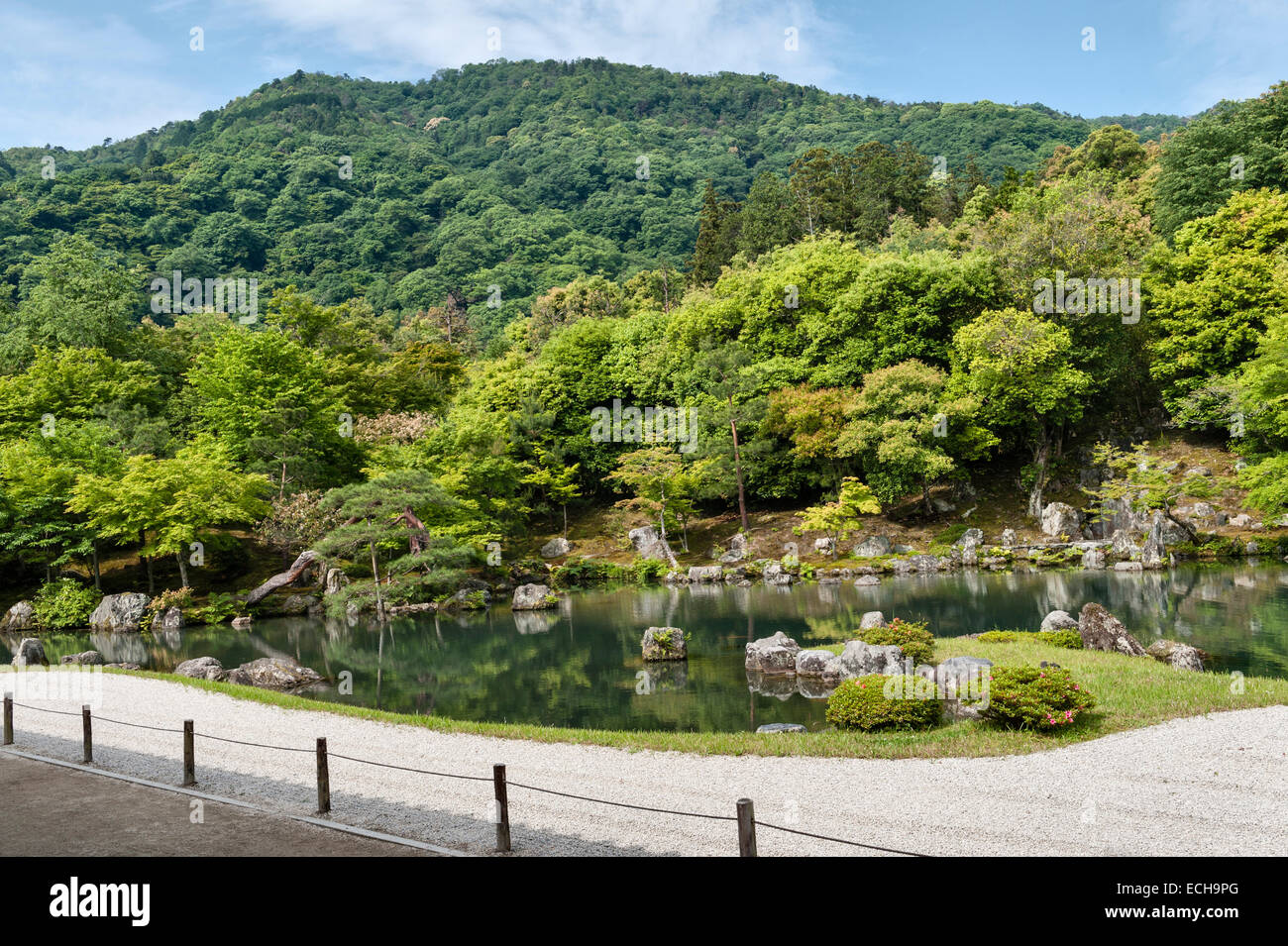 The landscape gardens at Tenryu-ji Zen Buddhist temple, Kyoto, Japan ...