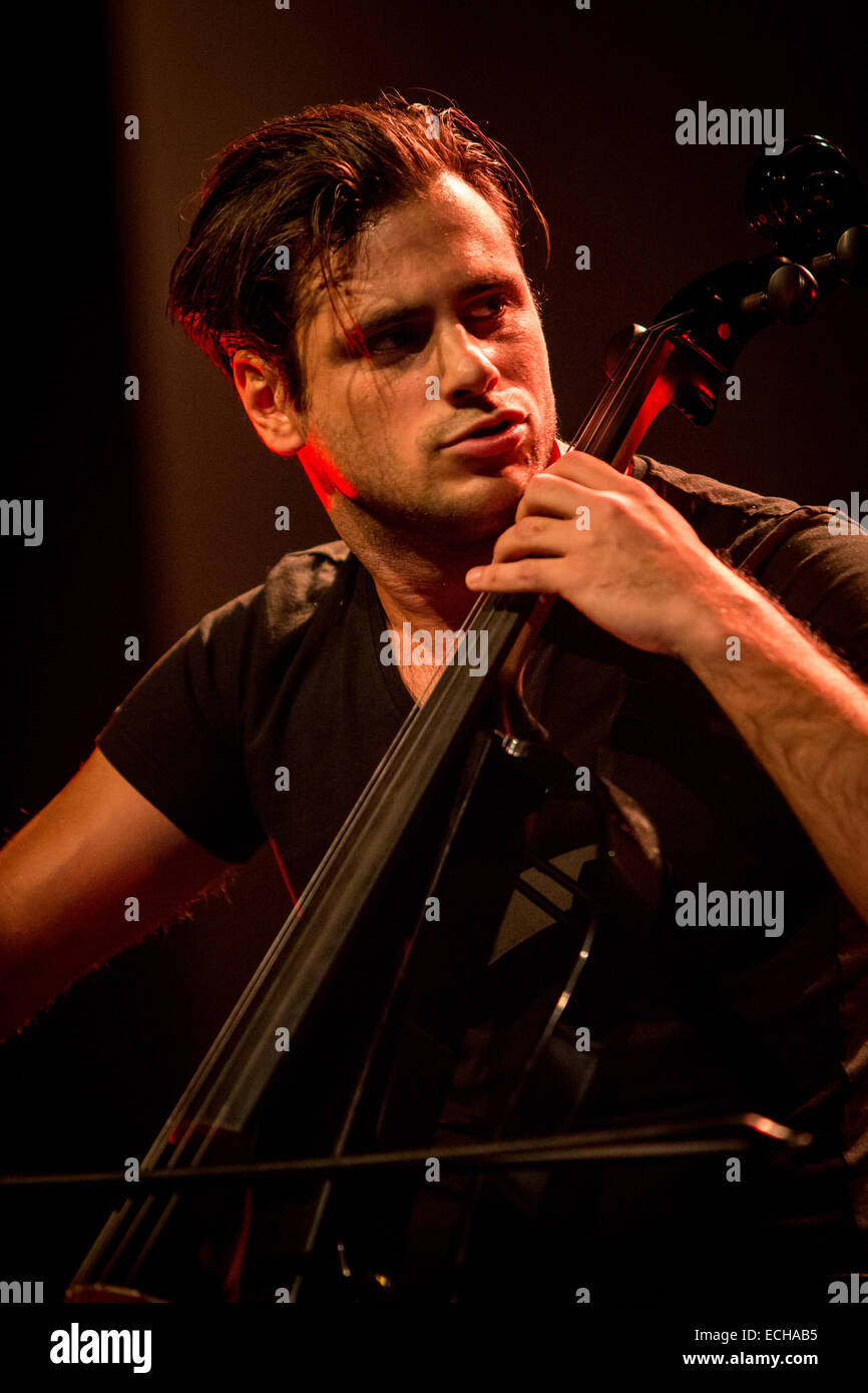 Cellists luka sulic and stjepan hauser hi-res stock photography and ...