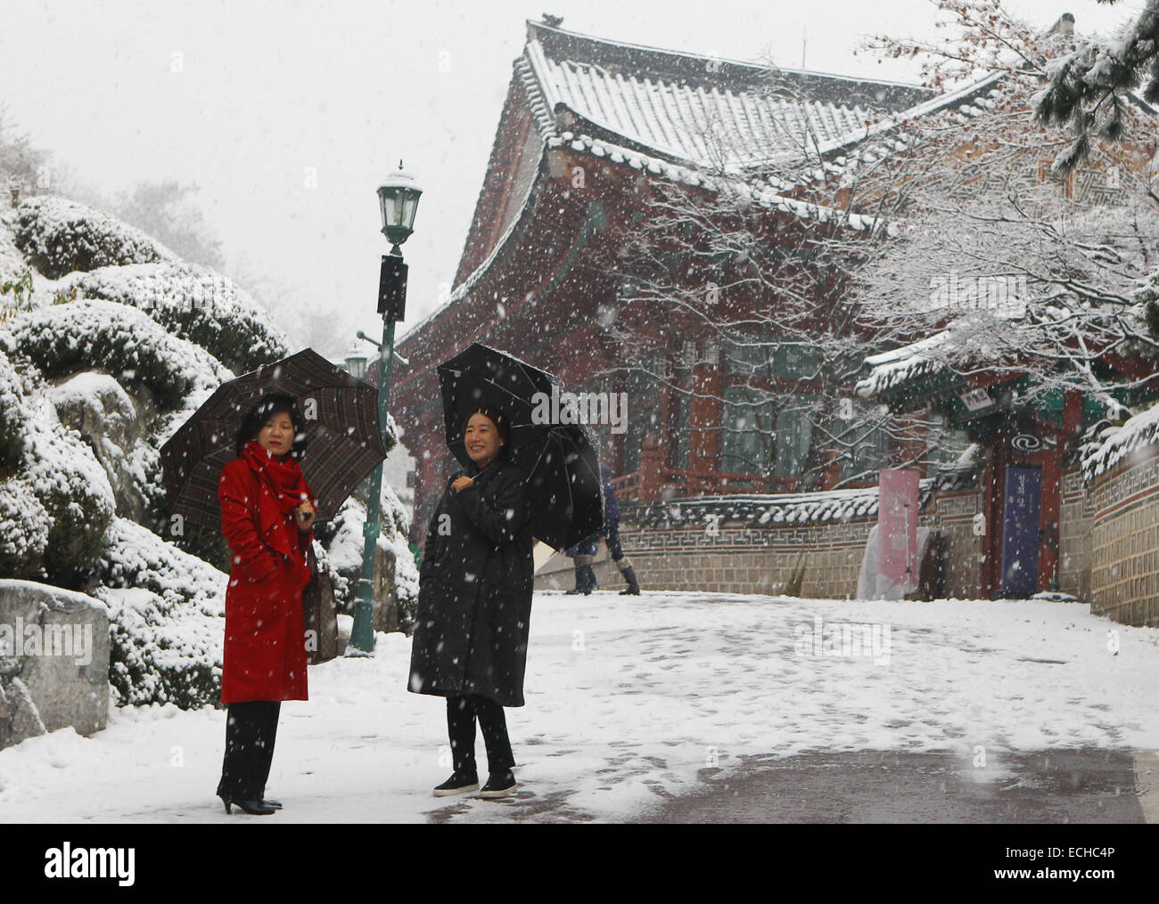 According to weather forecast hi-res stock photography and images - Alamy