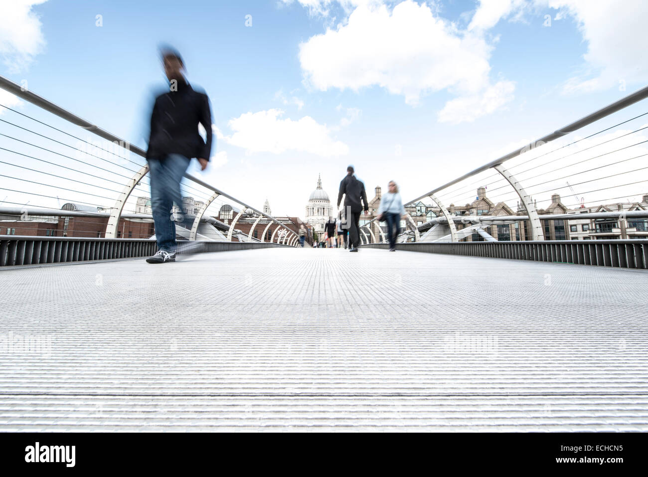 Walking motion st pauls hi-res stock photography and images - Alamy