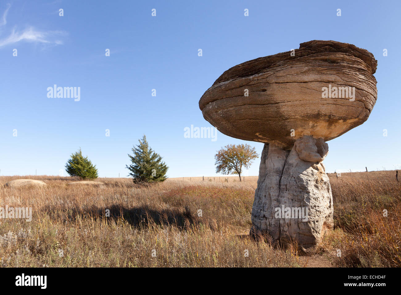 Toadstool-shaped sandstone concretions at Mushroom Rock State Park ...