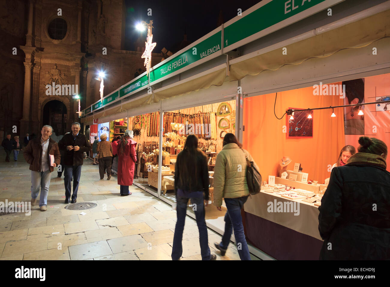 Spanish christmas market hi-res stock photography and images - Alamy