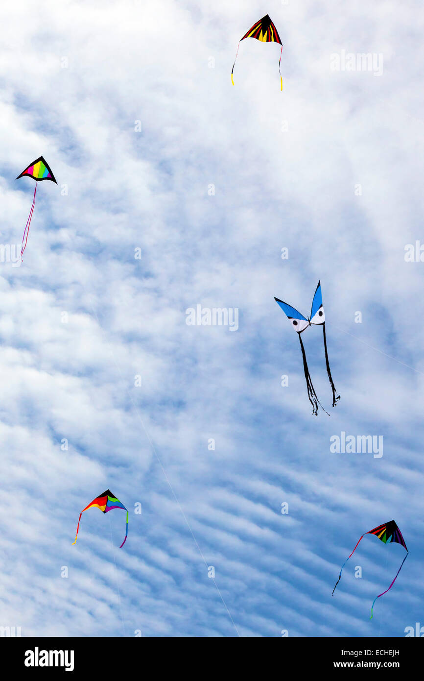 Kite shape hi-res stock photography and images - Alamy