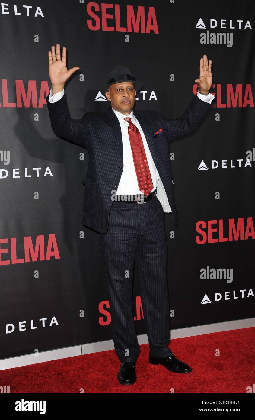 Ruben Santiago-Hudson at arrivals for SELMA Premiere, Ziegfeld Theatre ...