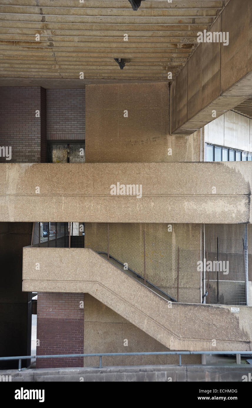Birmingham library 1974 hi-res stock photography and images - Alamy