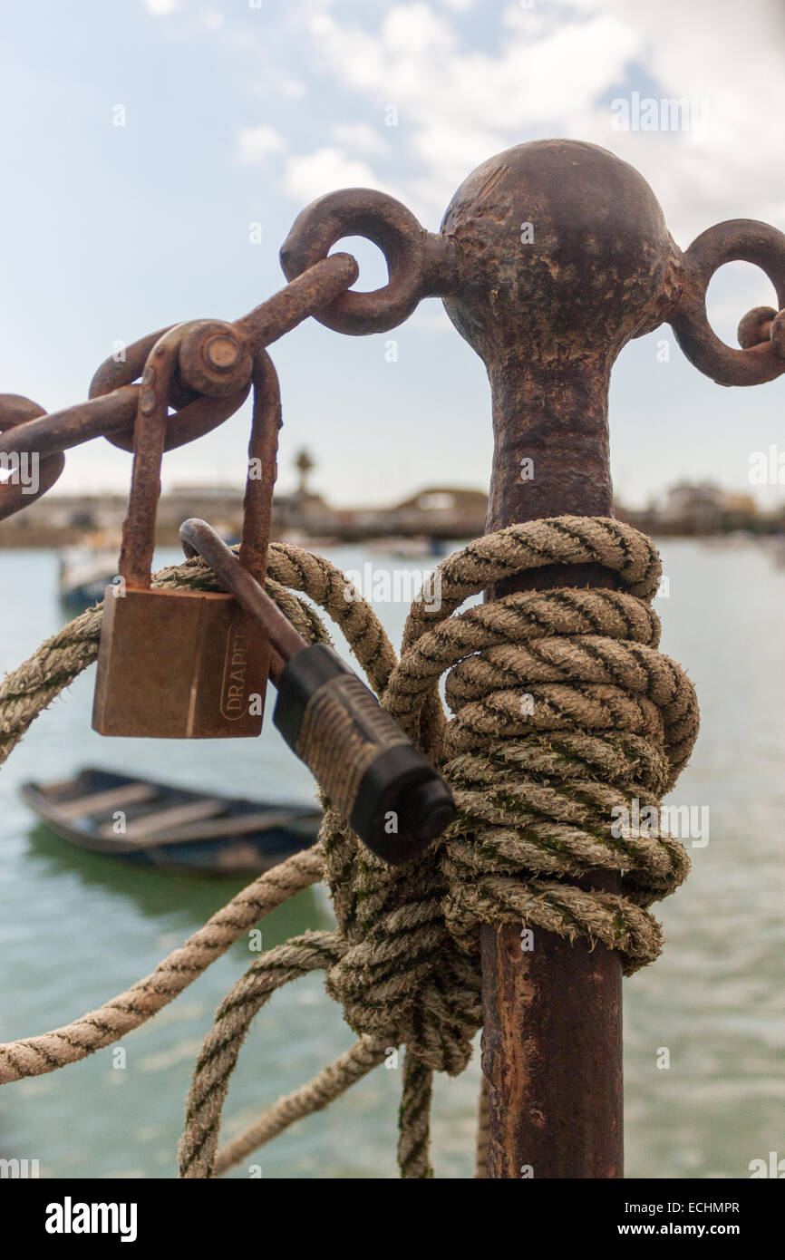 Locks on Folkestone Harbour Stock Photo - Alamy