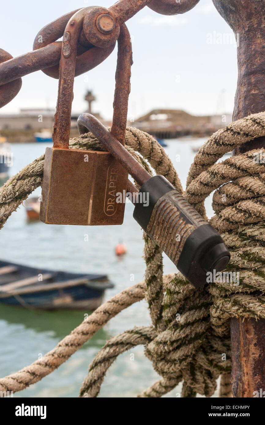 Locks on Folkestone Harbour Stock Photo - Alamy